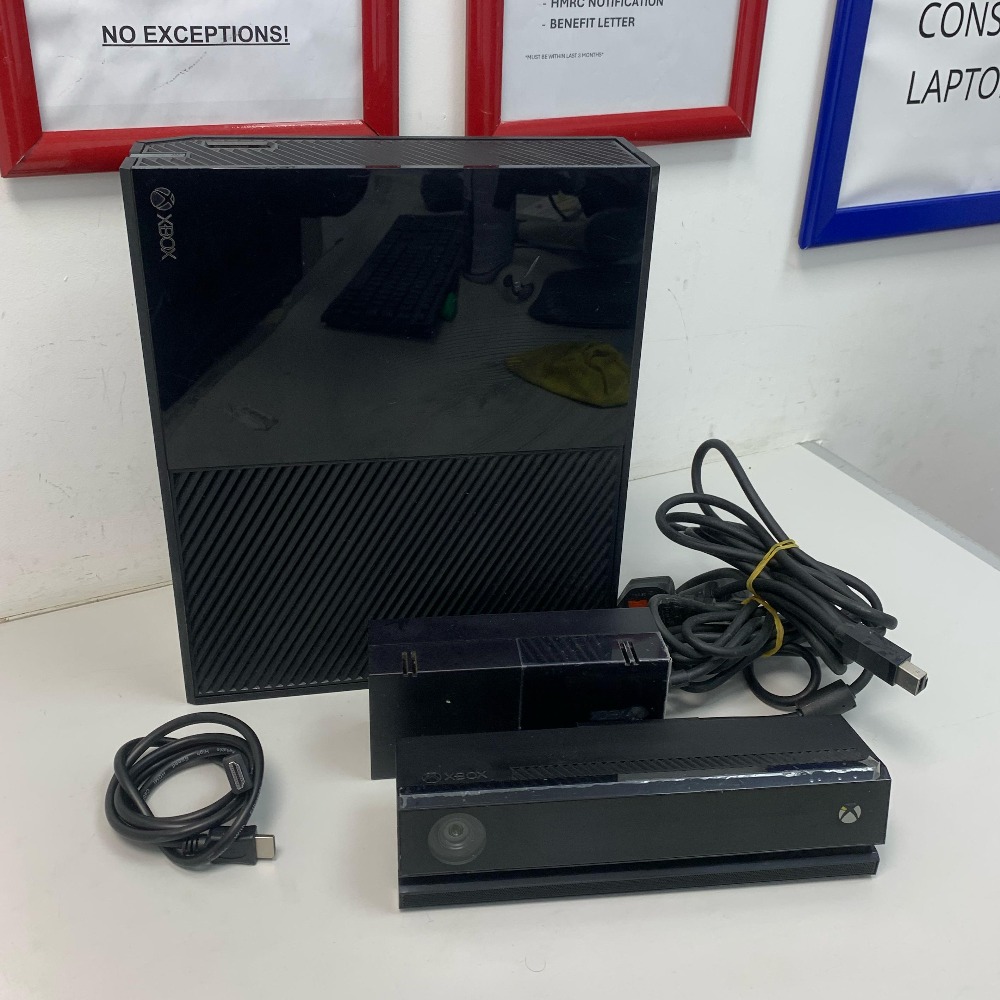 Used XBOX ONE WITH KINNECT 500GB NO CONTROLLER Digital only - Own4Less